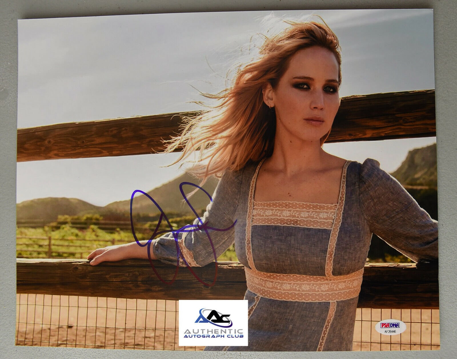 Jennifer Lawrence Autograph Signed 11x14 Photo Oscar Academy Award ...