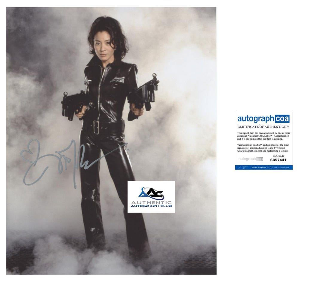 Michelle Yeoh Autograph Signed 11x14 Photo James Bond Tomorrow Never ...