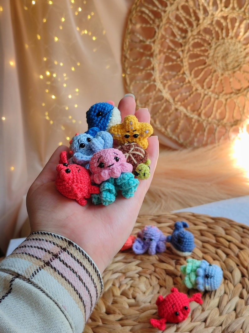 Sea Creatures Crochet Pattern: Whale, Jellyfish, Octopus, Crab, Turtle ...