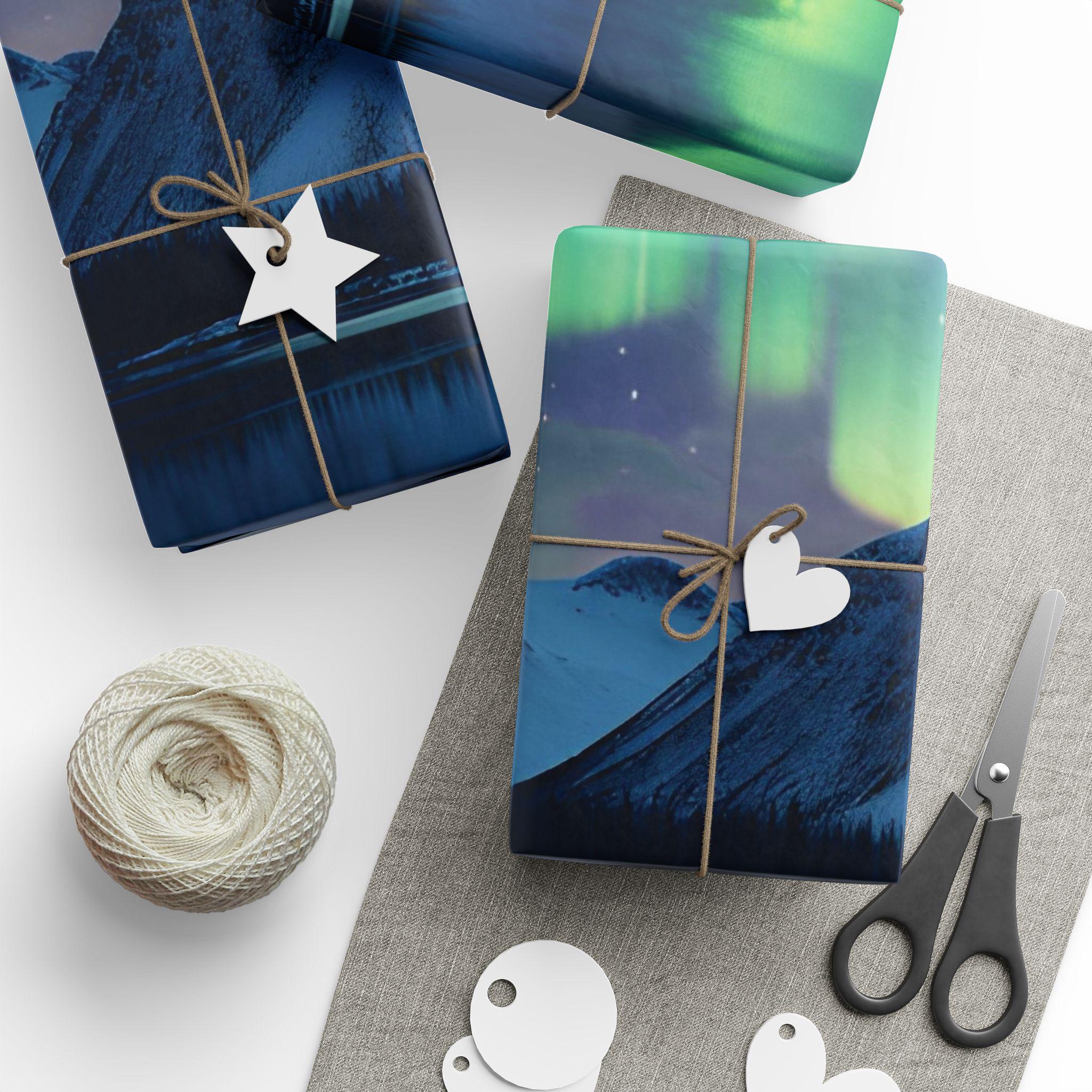 Northern Lights Scenic Gift Wrap| Aurora Borealis Wrapping Paper ...