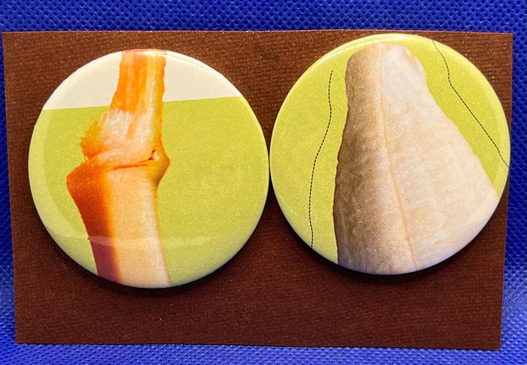 Found Art Button/pin Set banana - Etsy
