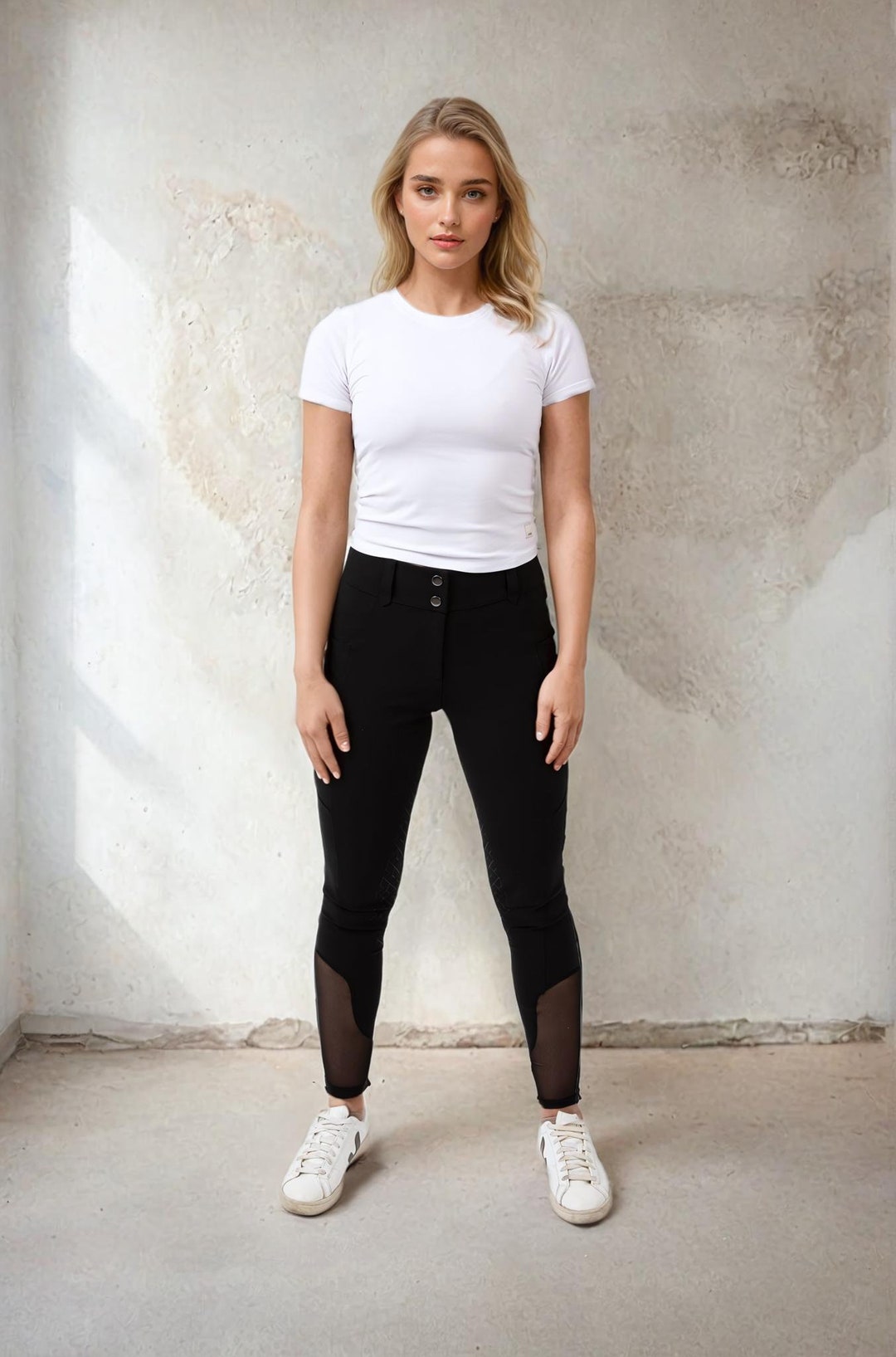 Premium Equestrian Breeches With 2 Side Pockets & Mesh Fabric @ Ankle ...