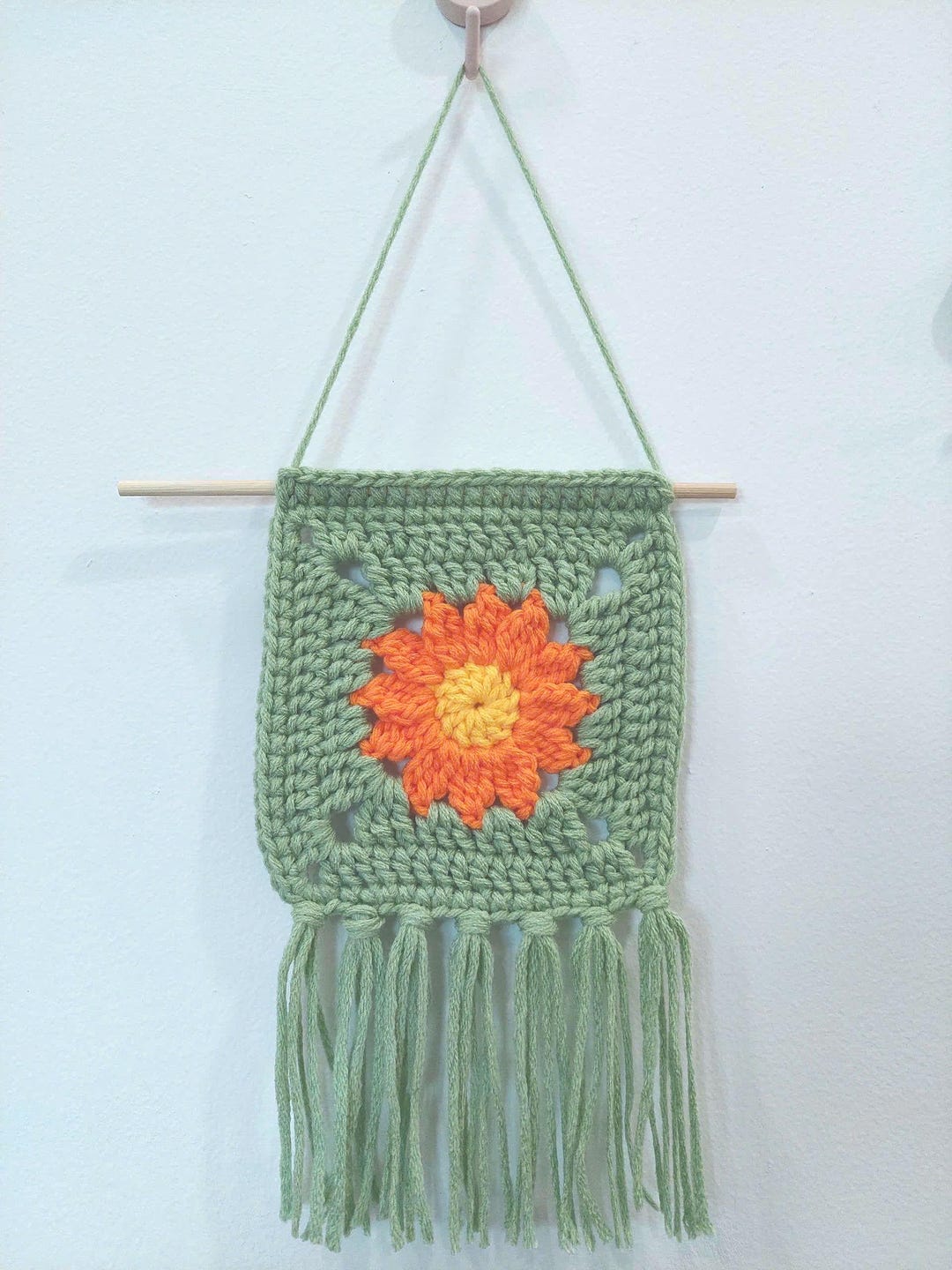 Crochet Flower Wall Hanging, Handmade Crochet Home Decor, Housewarming ...