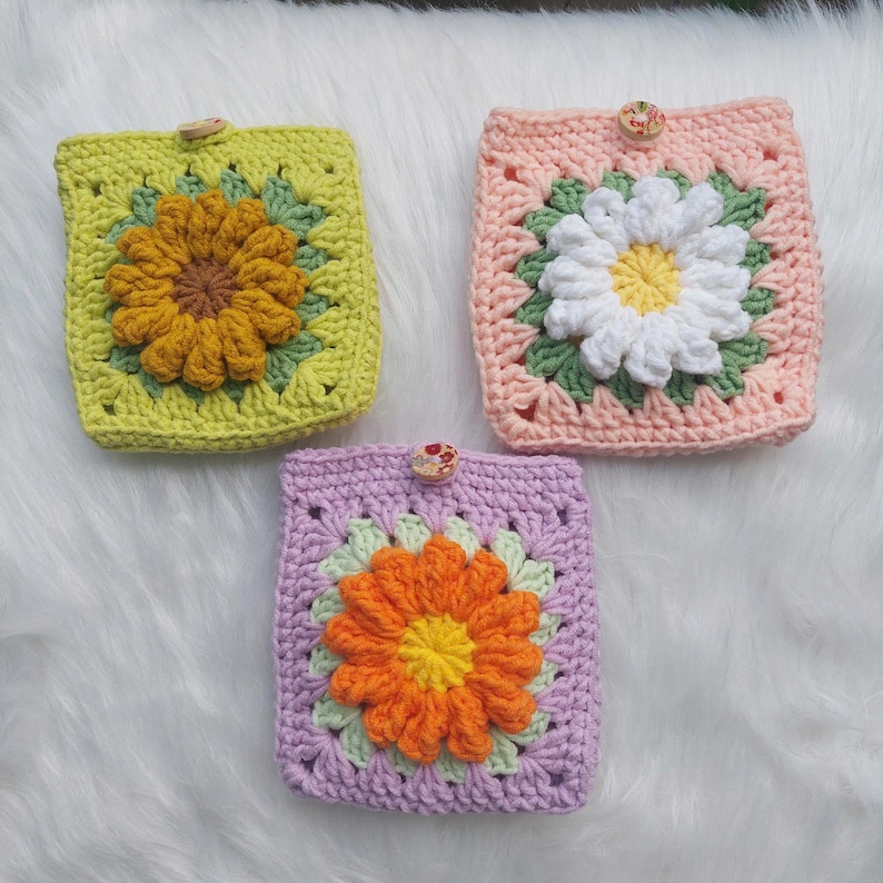 Small Flower Crochet Pouch, Handmade Coin Purse Wallet for Woman - Etsy