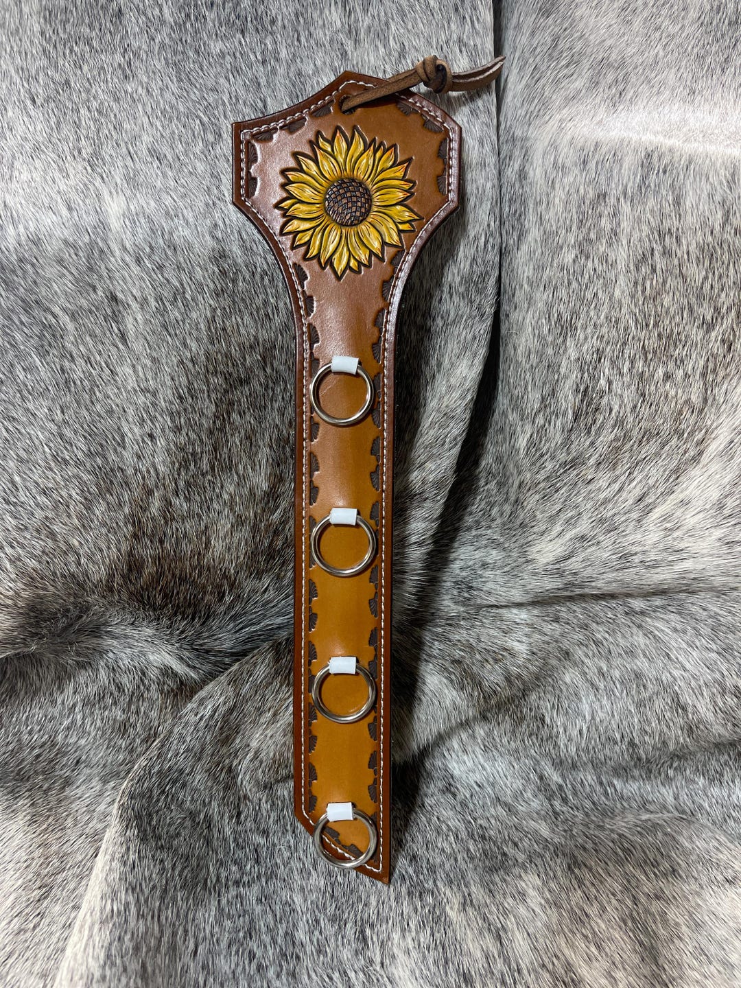 4 Ring Vertical Wild Rag Hanger - Etsy