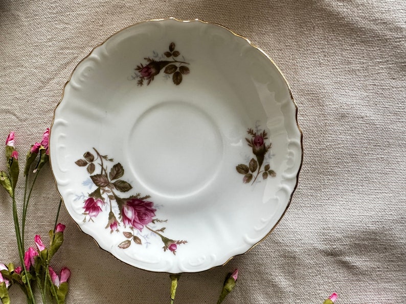 Royal Rose Fine China Made in Japan-floral Teacups-red Roses-gold Trim ...