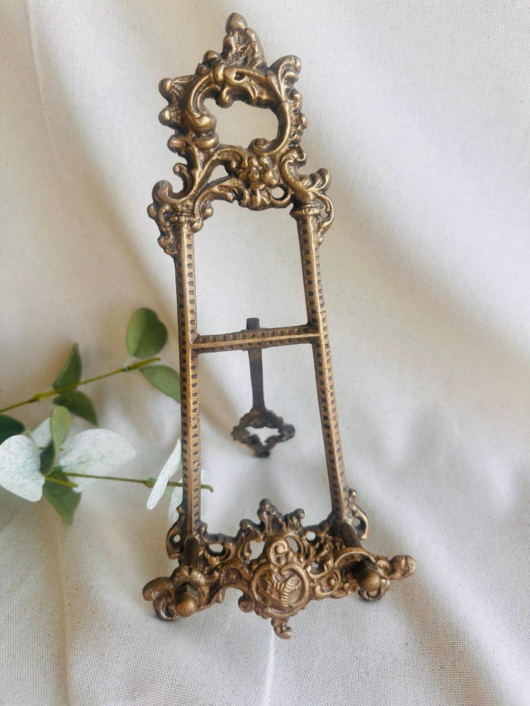Vintage Small Brass Easel } Gold Color Ornate Victorian Easel ...