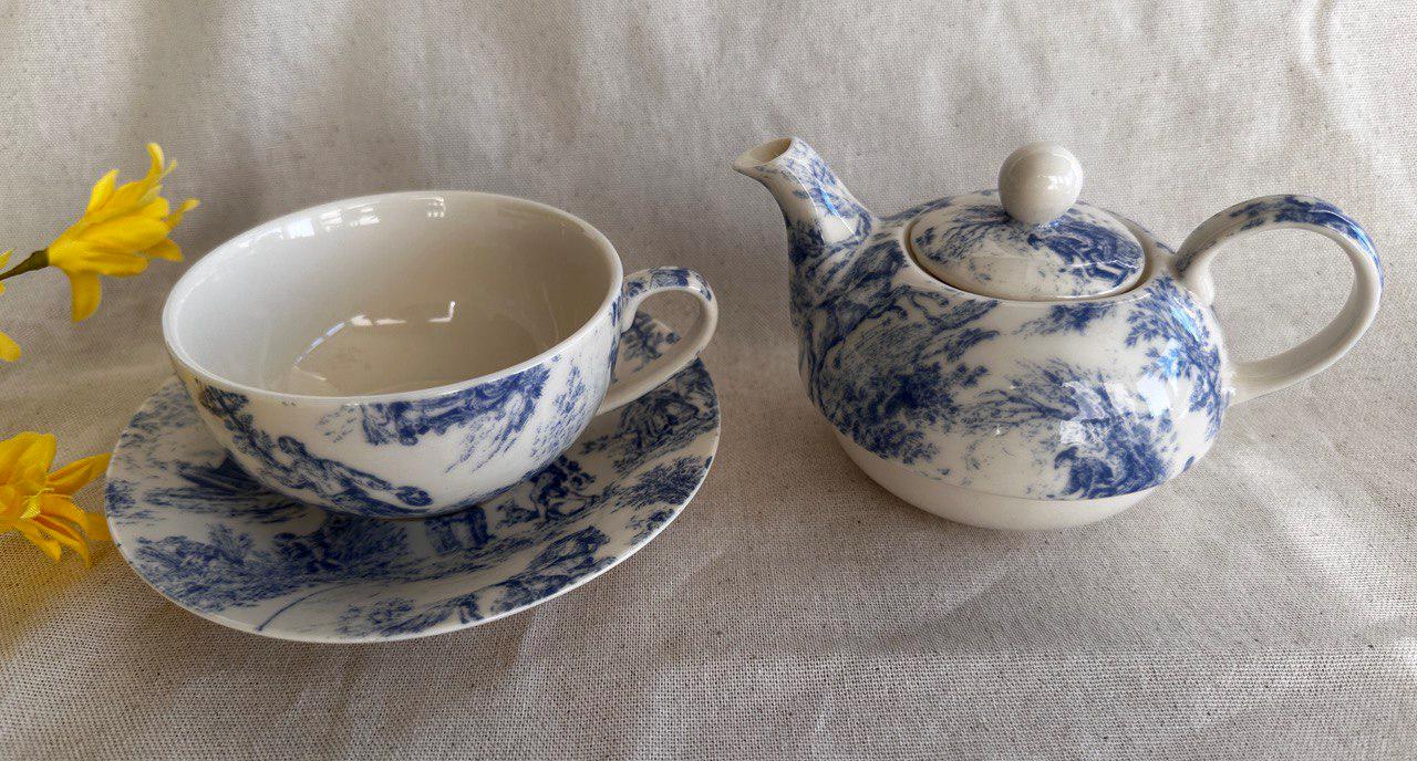 Vintage Blue and White Toile Pattern Tea for One and Platter Somerton ...
