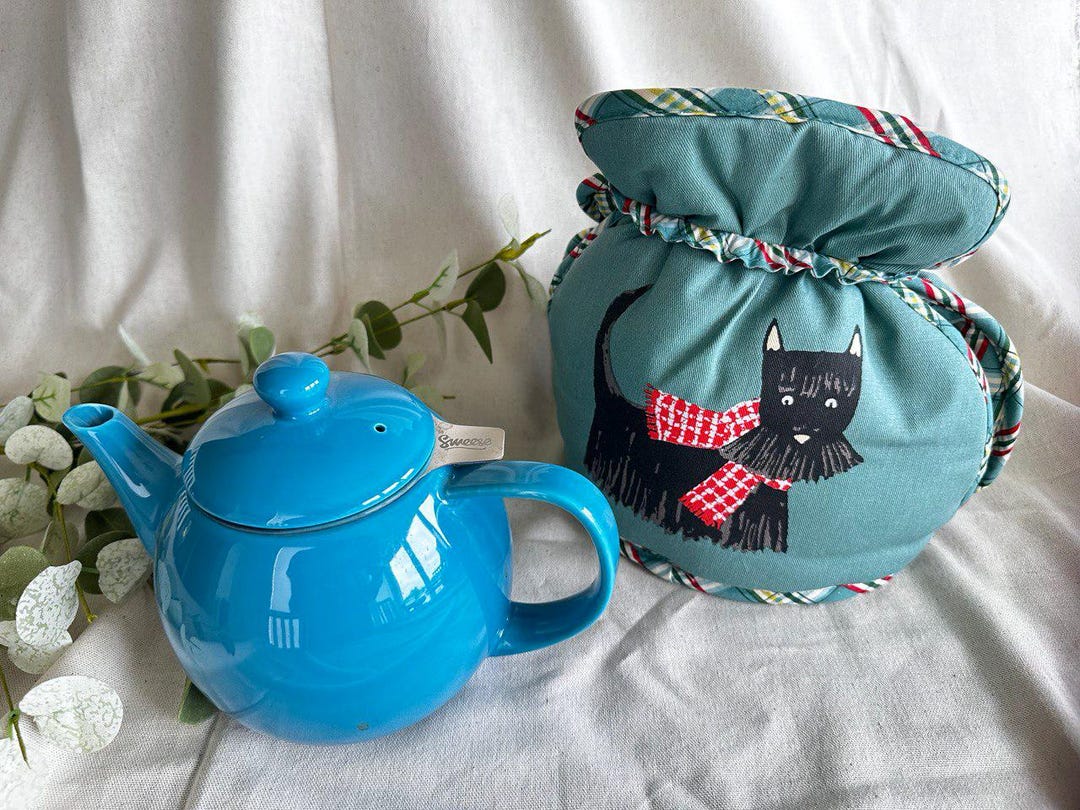 Blue Ulster Weaver Tea Cosy Muff } Black Scottie Dog Hound Dog } Tea ...