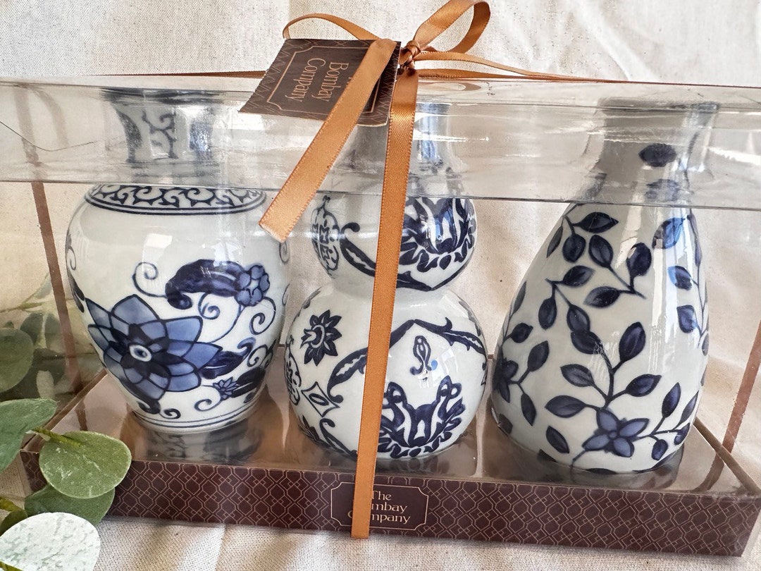 Blue and White Bombay Vases } Collection of 3 Small Vases From the ...