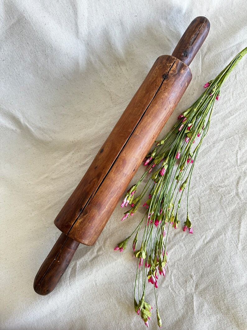 Antique Rolling Pin Vintage Dark Wood Rolling Pin Farmhouse Kitchen ...