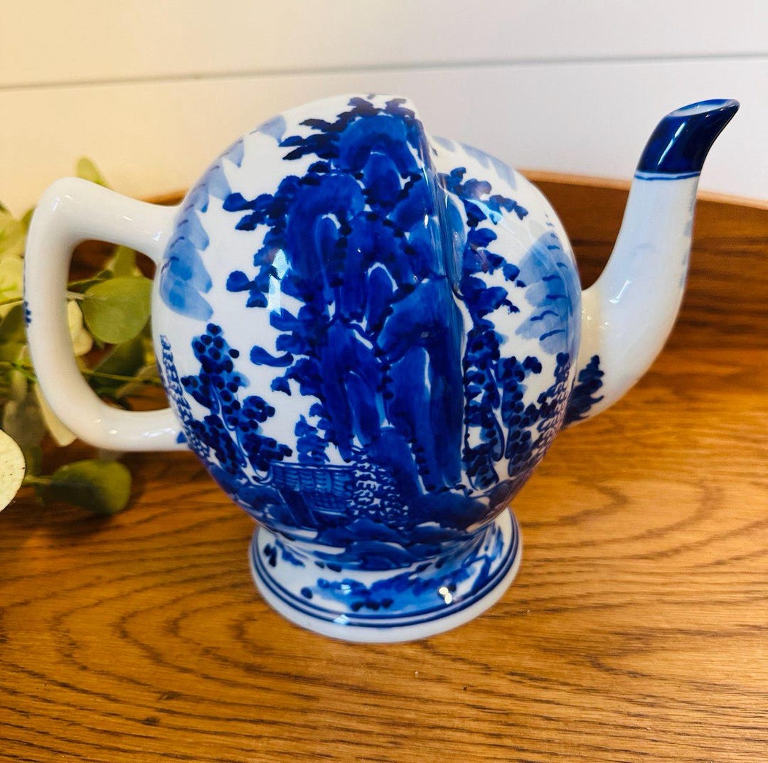 Vintage Chinese Blue and White Hand Painted Puzzle Teapot } Cadogan ...