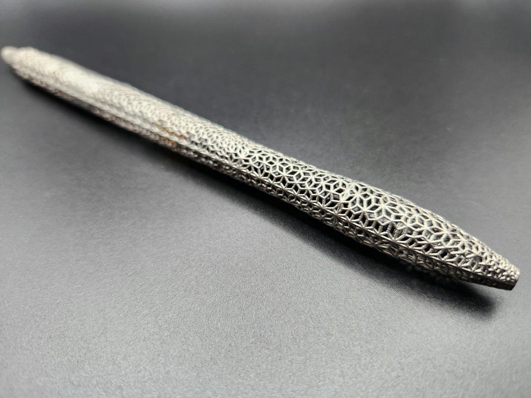 The Aether - Titanium 3D Printed Lattice Click Pen - Etsy