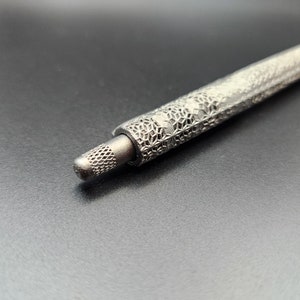 The Aether - Titanium 3D Printed Lattice Click Pen - Etsy