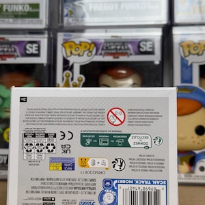 Funko Pop! Schitts Creek - Alexis Rose #1229 Signed by Annie Murphy - Super Rare - Free ...