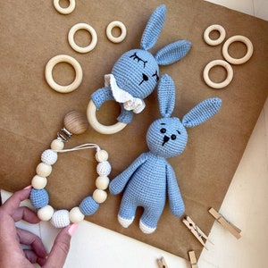 Rattle and Squeaker Toy for Newborn. Baby Box With Pacifier Holder ...