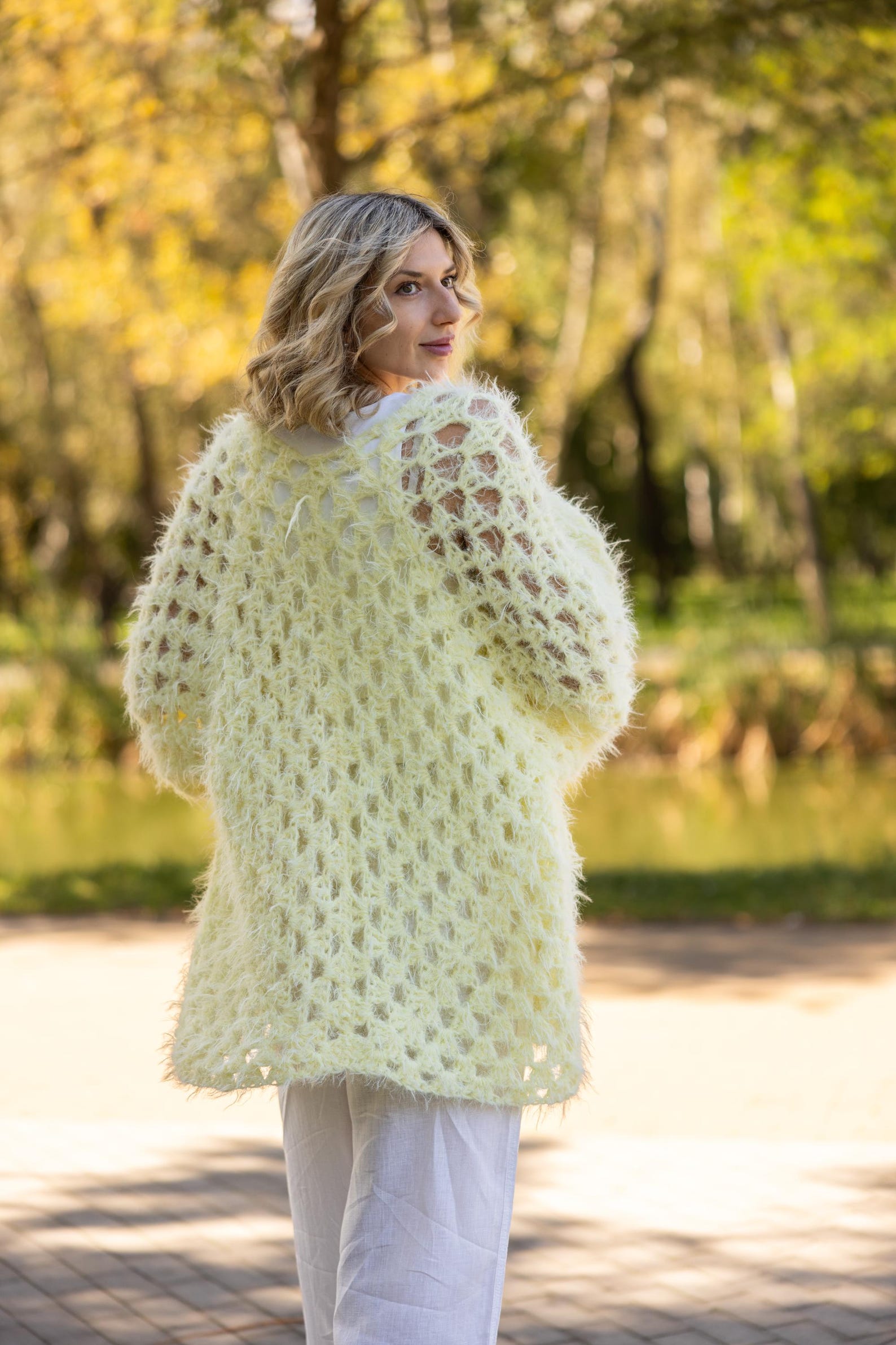Hexagon Cardigan Crochet Pattern With Step-by-step Video Tutorial ...