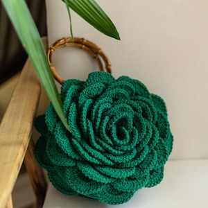 Rose Crochet Bag Pattern and Step-by-step Video Tutorial, Crochet ...