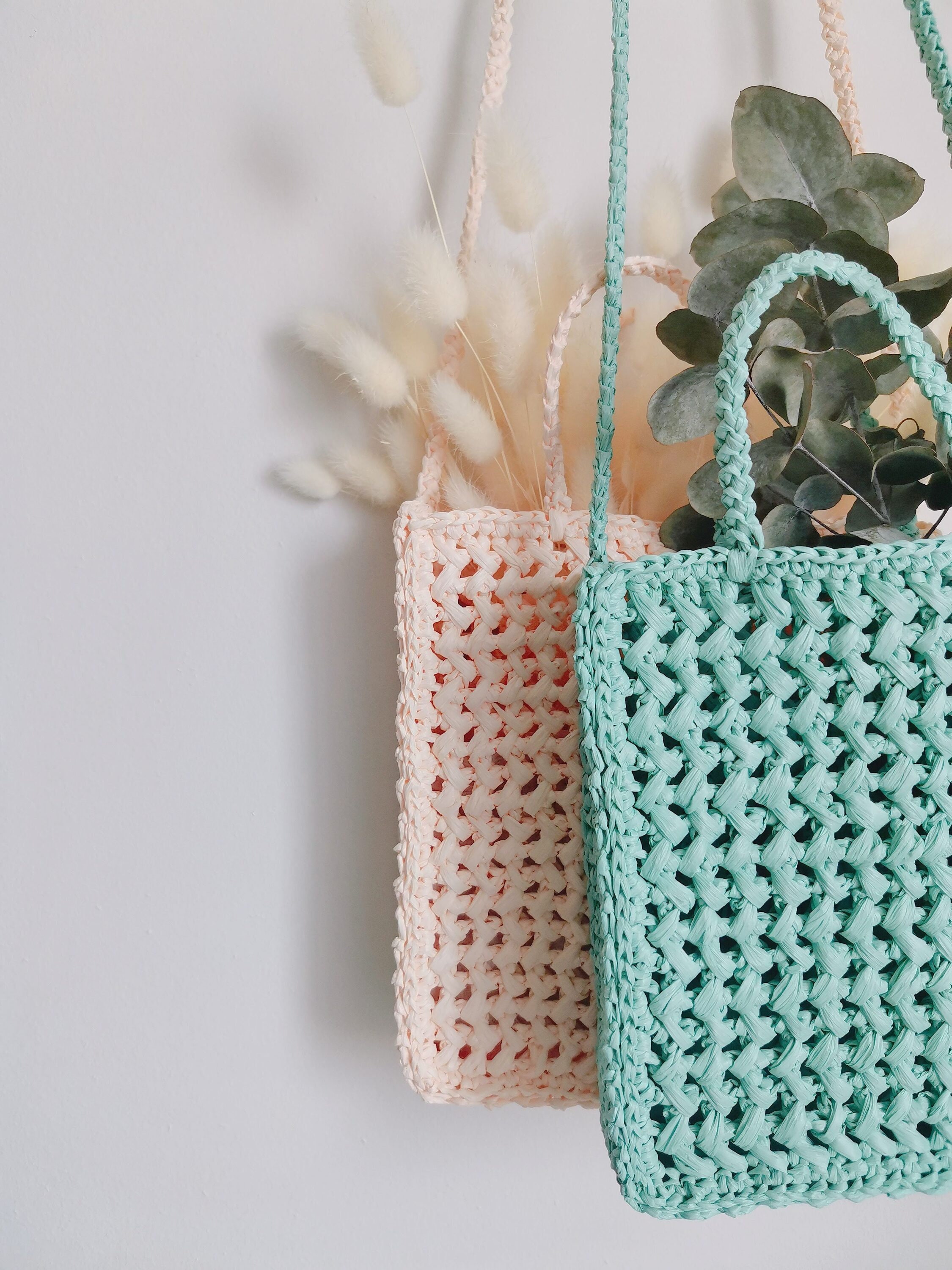 Crochet Bag Pattern, Trendy Raffia Crossbody Bag Video Tutorial Step-by-step, Crochet Crossbody ...