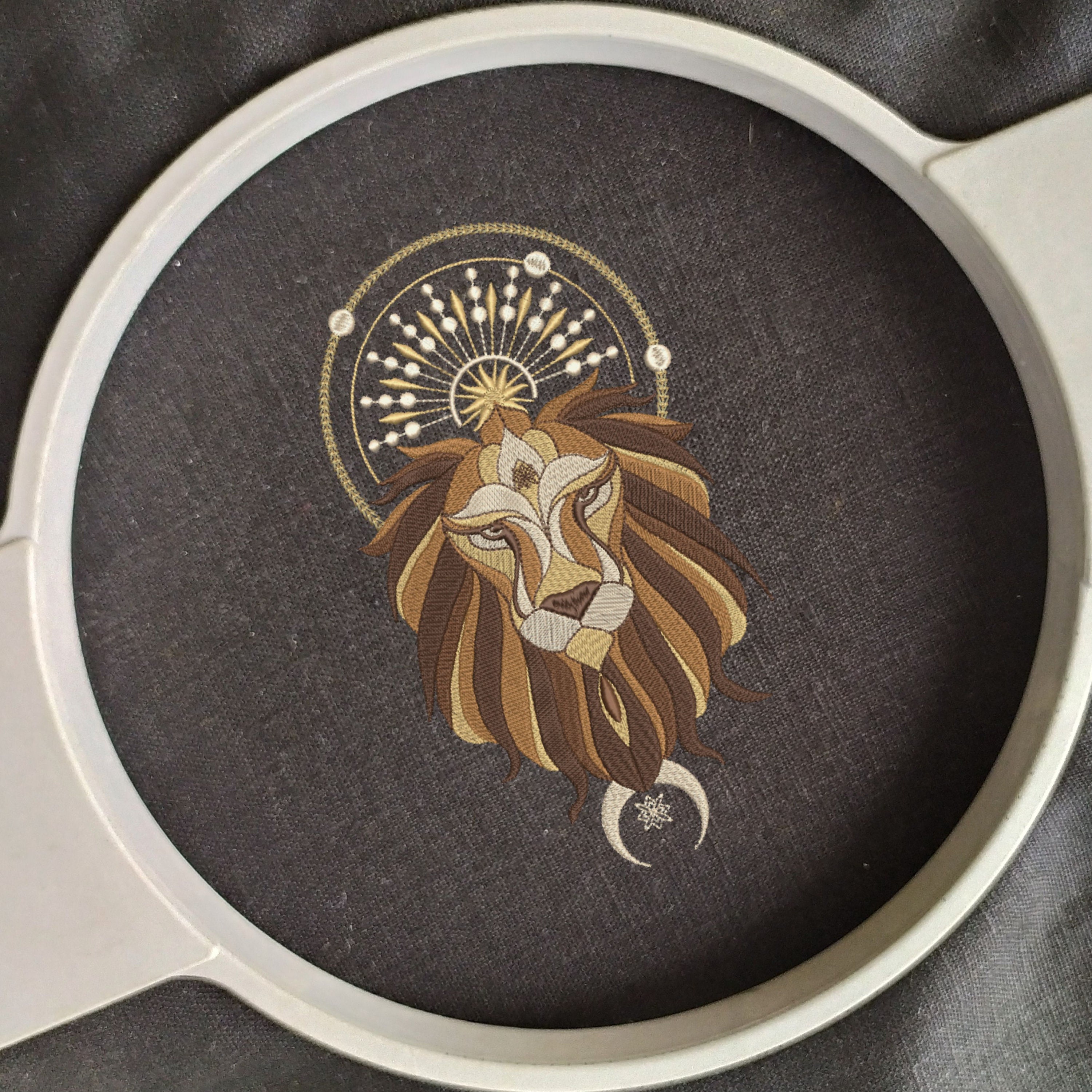 Zodiac Leo King Machine Embroidery Design Magic Astrology Embroidery ...