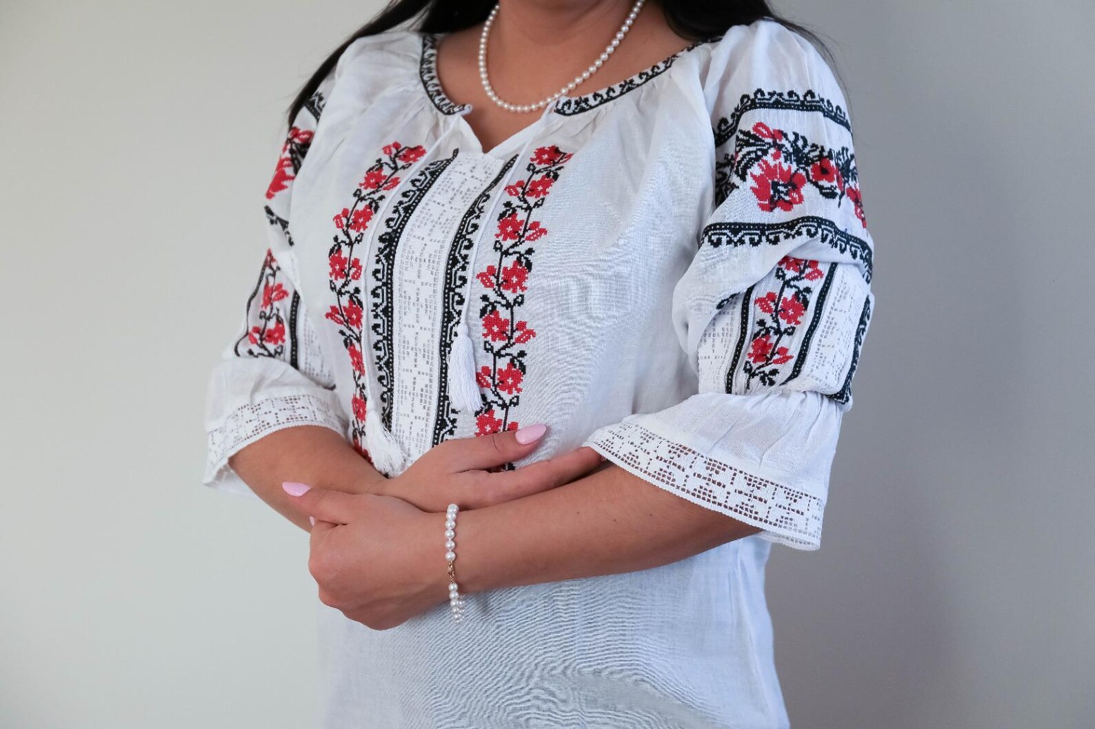 Flower of Romania Traditional Blouse With Hand Embroidered Floral ...