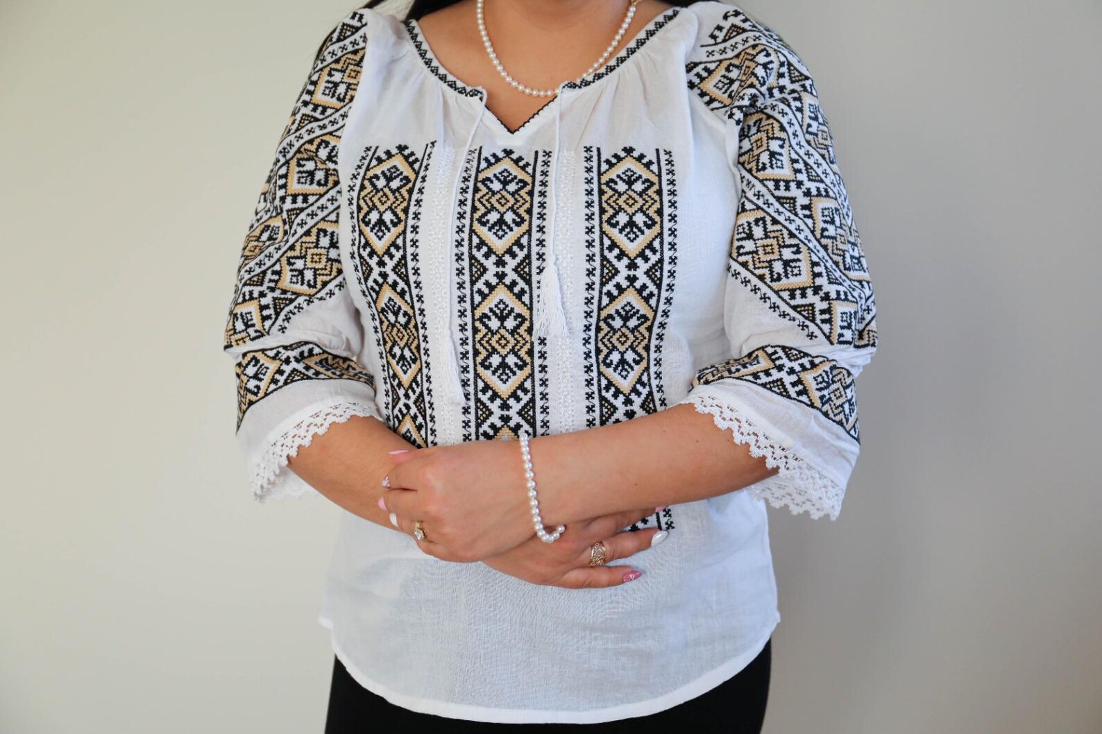Flower of Romania Traditional Blouse With Hand Embroidered Floral ...