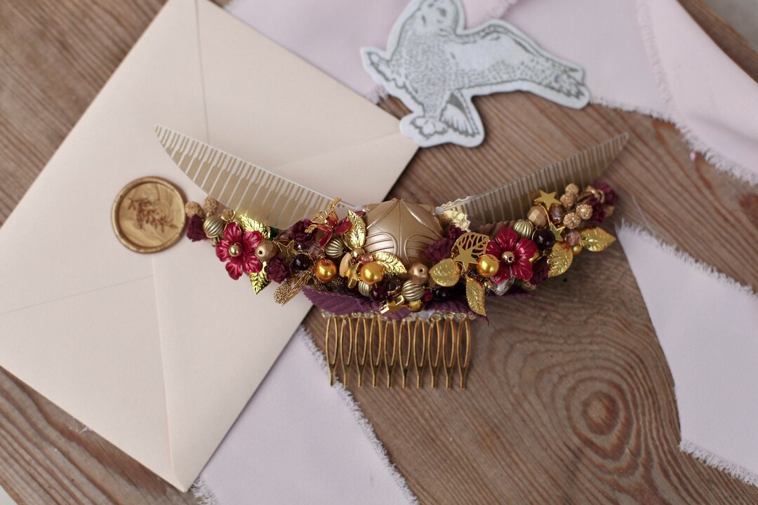 Golden Snith Hair Comb Made to Order Bridal Hair Accessory Poterhead ...