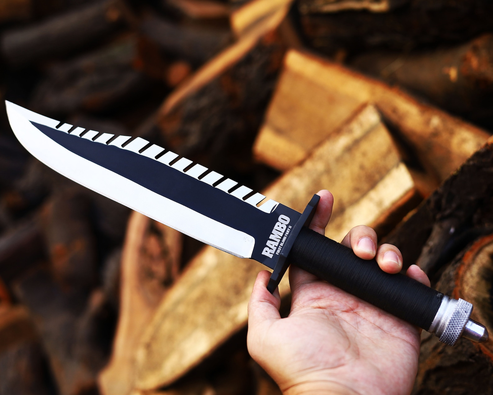 RAMBO Survival Knife: Rambo First Blood Part 2 Movie Replica Knife ...