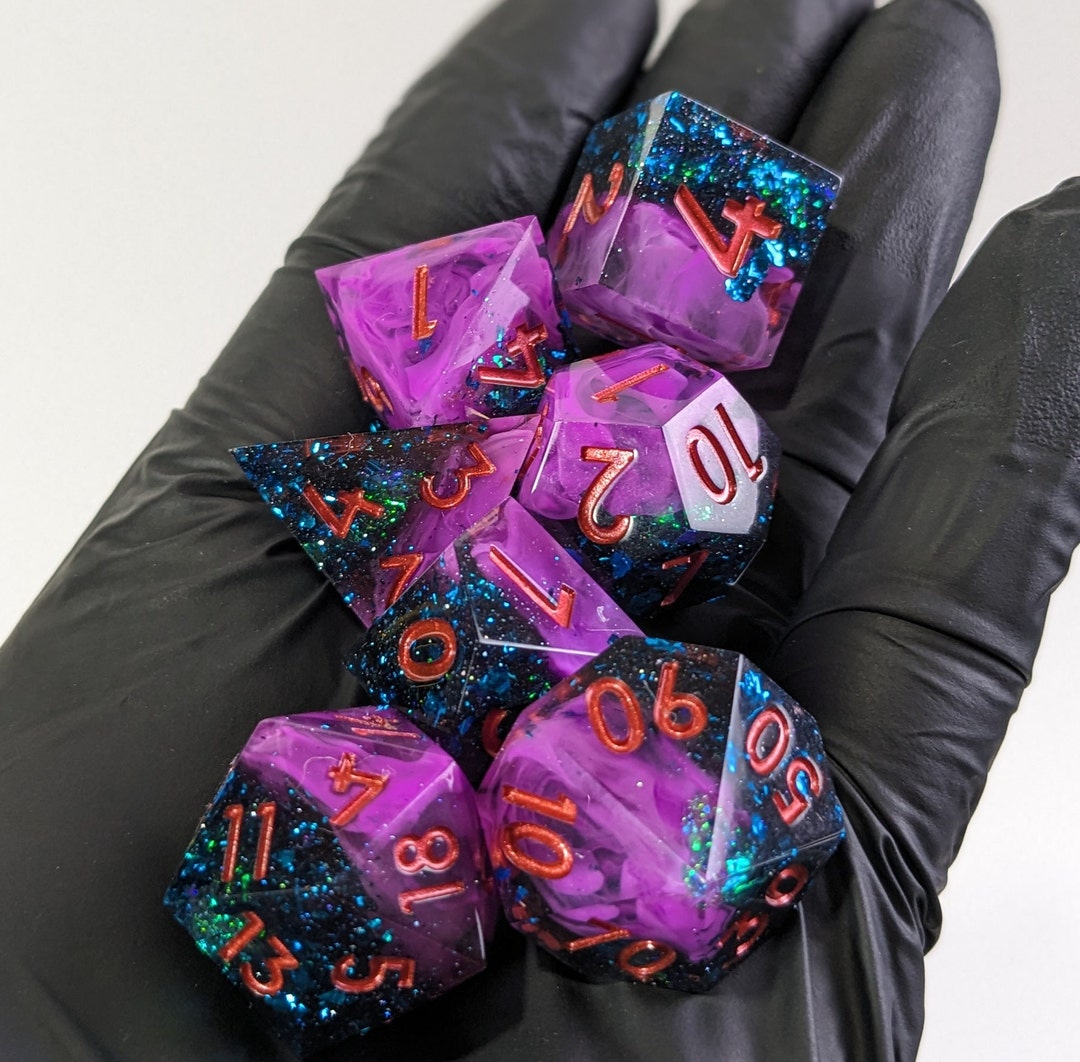 Amethyst Glintcrystal Dnd Dice Set D&D Dice Resin Dice Set Sharp Edge ...