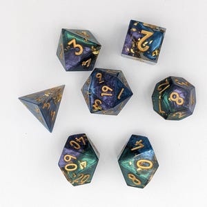 Jester's Gambit Dnd Dice Set D&D Dice Resin Dice Set Sharp Edge Dice ...