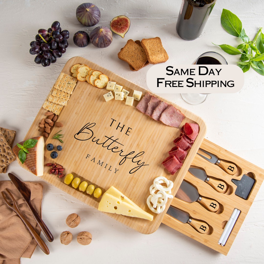 Custom Charcuterie Board, Personalized Wedding Gift for Couples,bamboo ...
