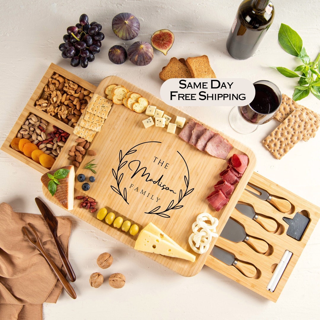 Personalized Charcuterie Board, Custom Cheese Board, Christmas Gift for ...