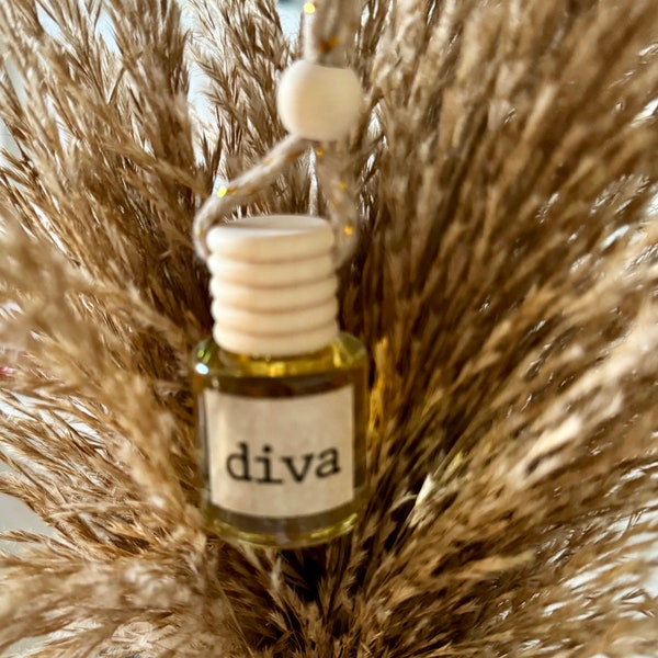 Divas - Etsy