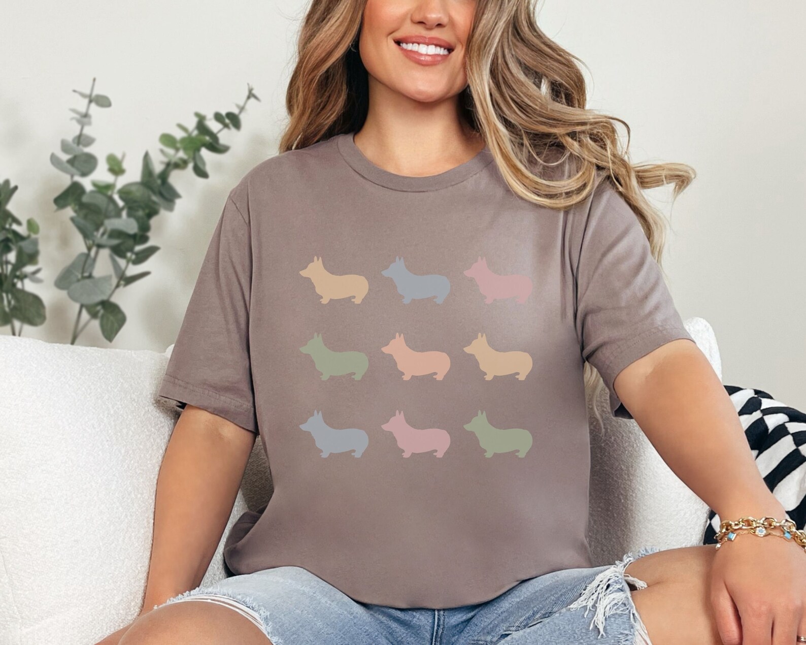 Corgi Shirt, Gift for Corgi Mom, Corgi Gift, Corgi Mom Shirt, Corgi ...