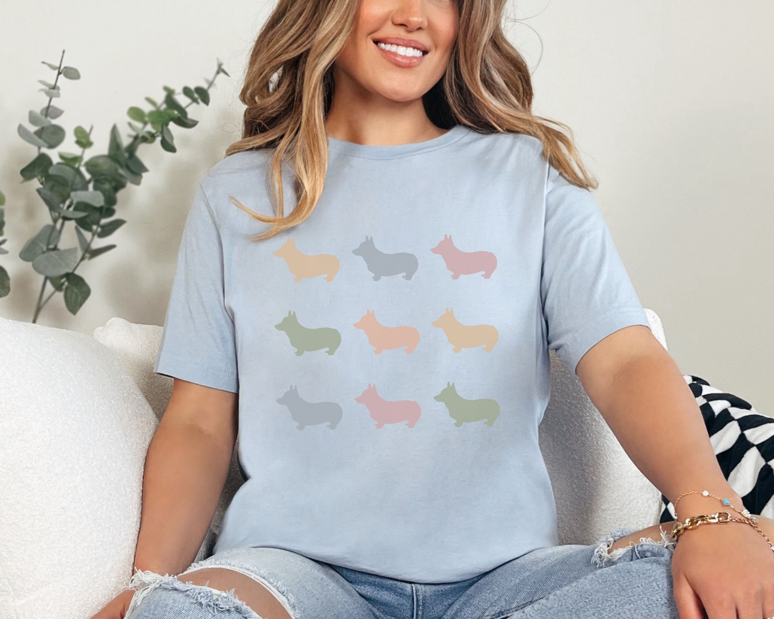 Corgi Shirt, Gift for Corgi Mom, Corgi Gift, Corgi Mom Shirt, Corgi ...