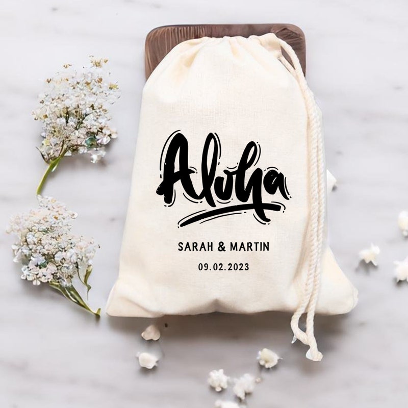 Aloha Print Gift Bags - 60+ Gift Ideas for 2026