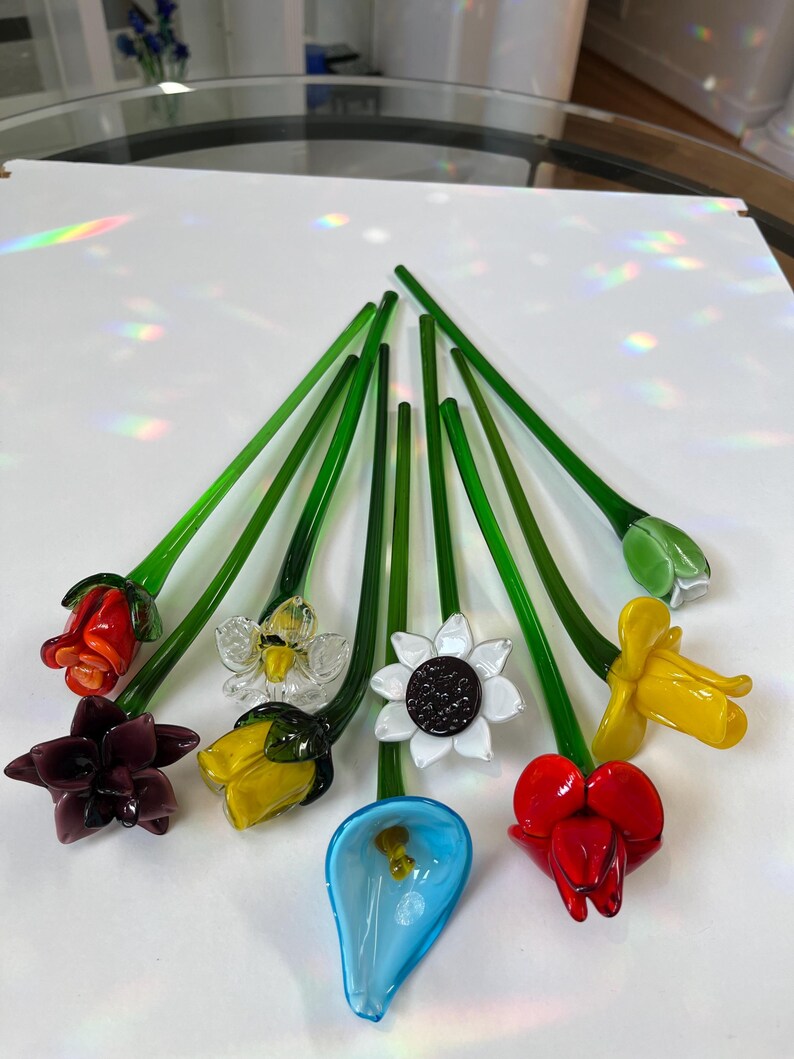 Long Stem Glass Flowers, Set of 9. Beautiful Black & White Pulled ...