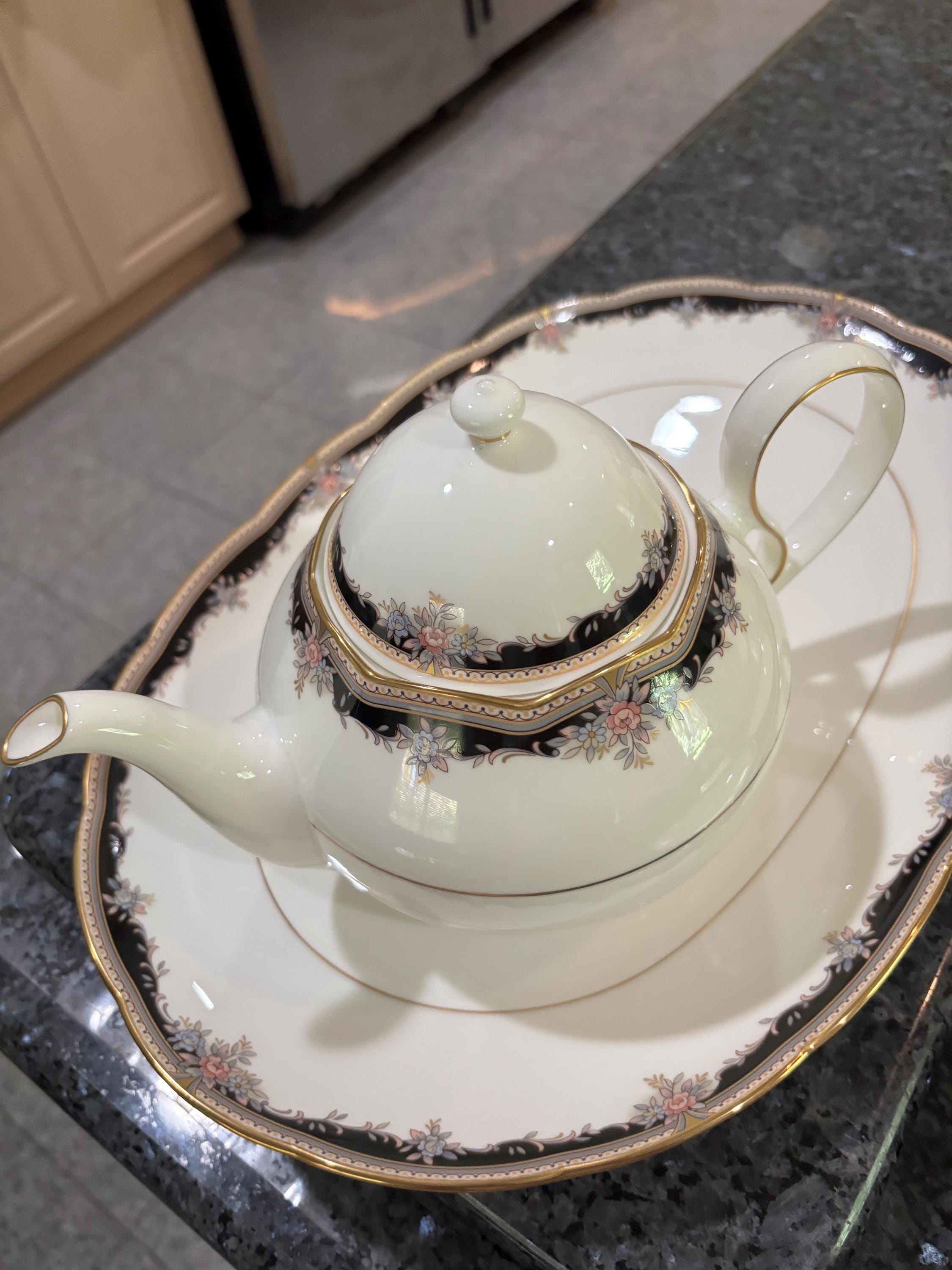 Vintage Noritake Bone China Dinnerware Set: Palais Royal, Service for ...