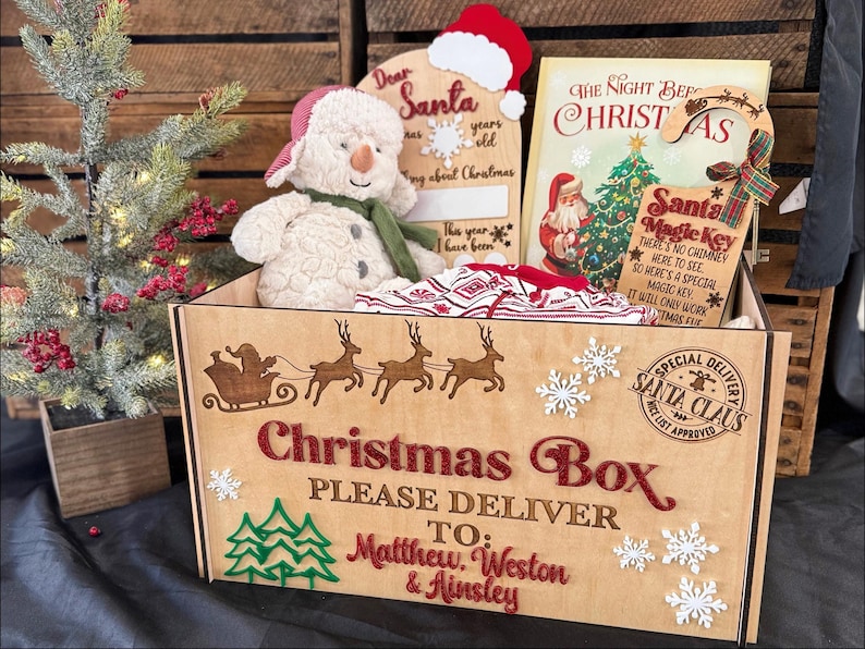 Personalized Christmas Eve Box: Holiday Keepsake Crate With Santa Key ...