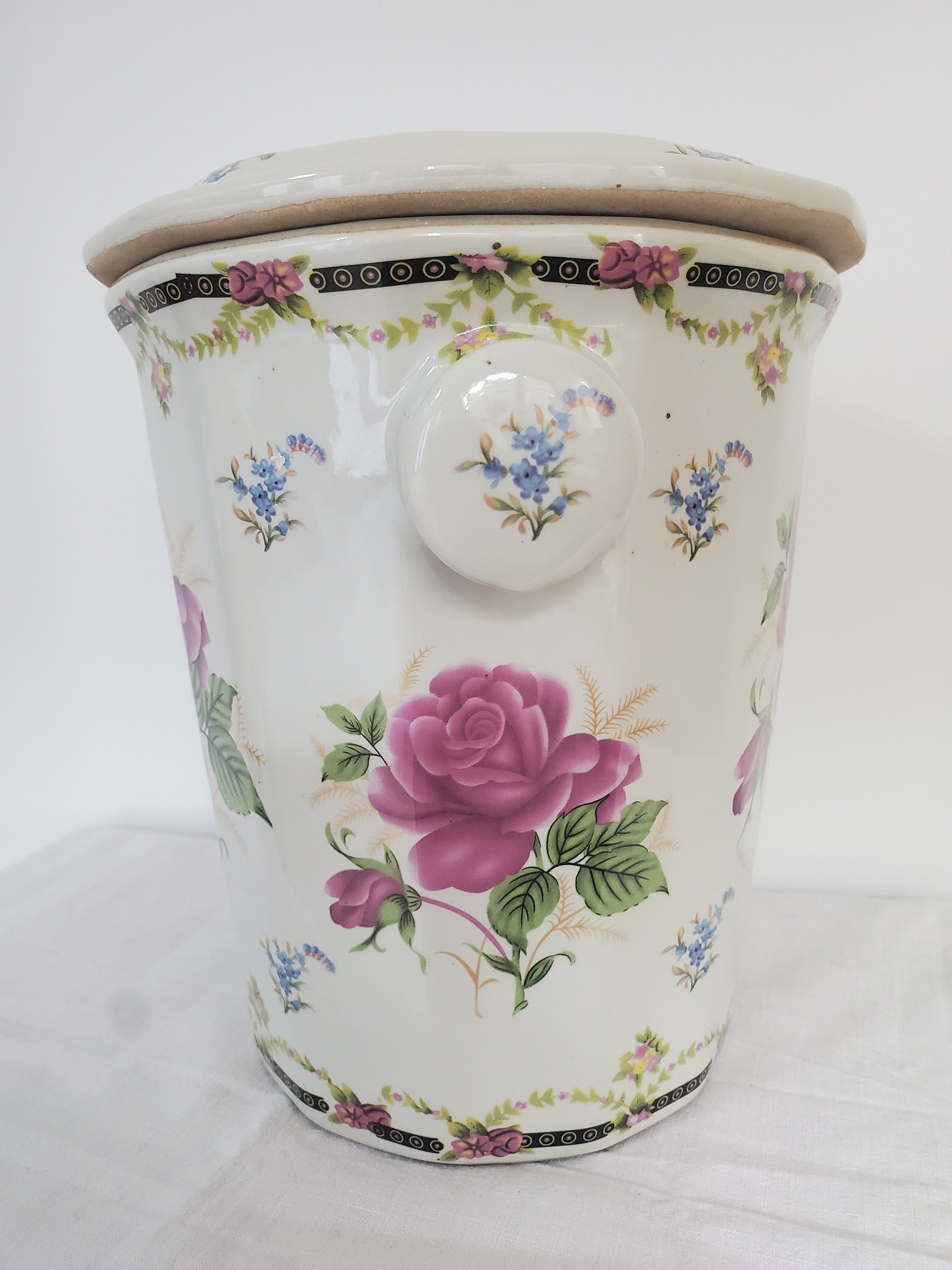 RARE: Old Iron Stone Hand Washing Bucket - Etsy