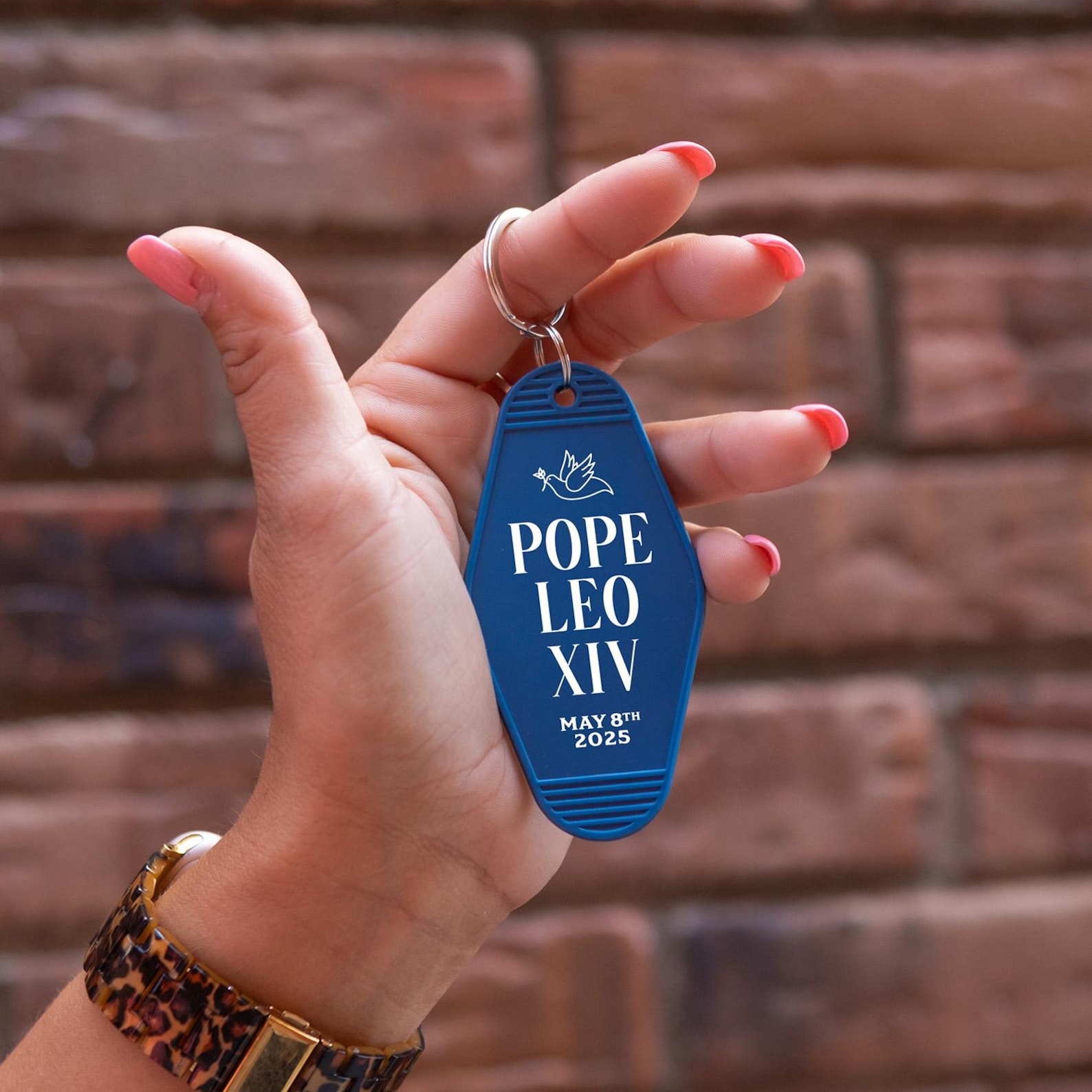 Pope Leo XIV Motel Keychain, New Pope First American Pope Keepsake ...