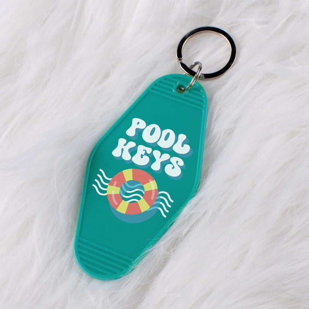 Pool Keys Motel Keychain, Cute Retro Style Keychain Gift, Housewarming ...