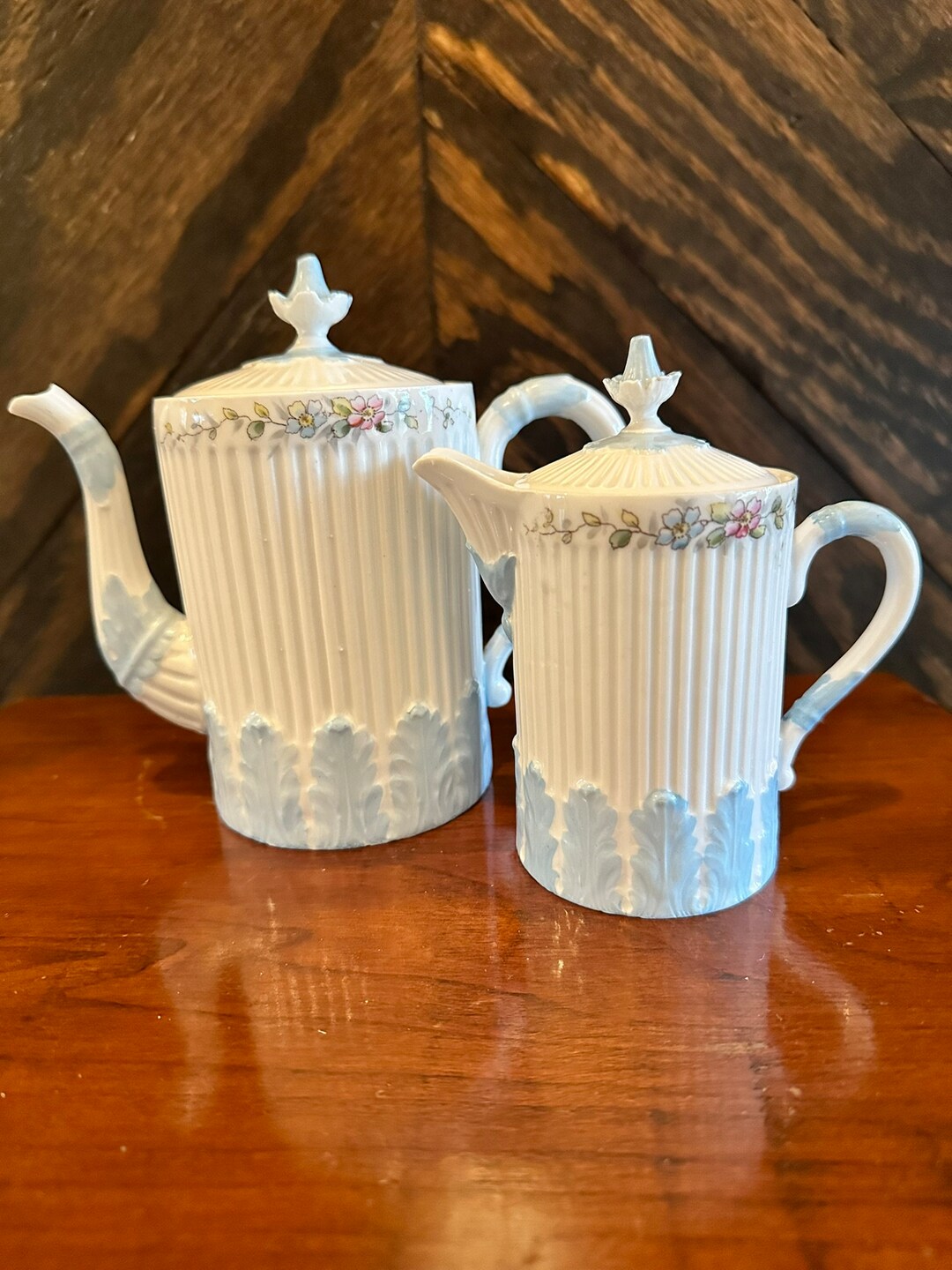 Beautiful Dainty Tea Pot and Matching Creamer Set - Etsy