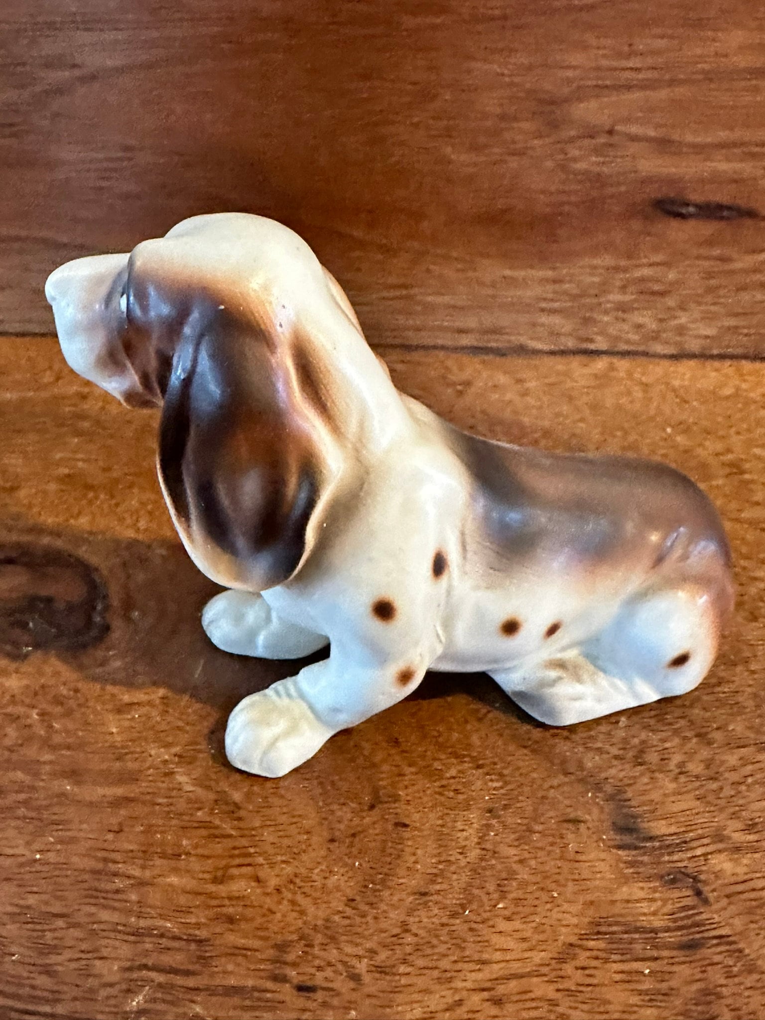 Vintage 1960's Hand Painted Porcelain Basset Hound Figurine - Etsy