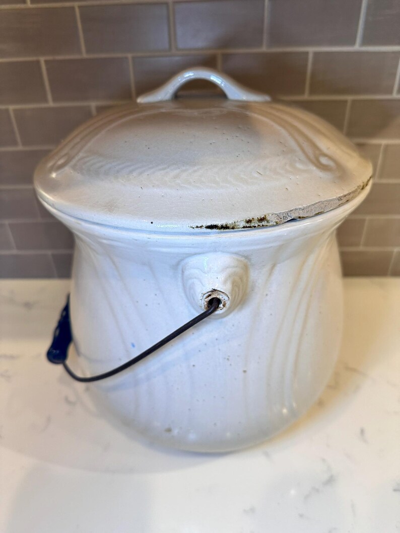 Antique 19th/early 20th Century off White Ironstone Chamber Pot/slop ...
