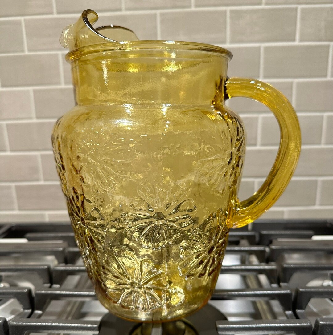 Vintage Anchor Hocking Amber Colored Glass Springsong Daisy Glass