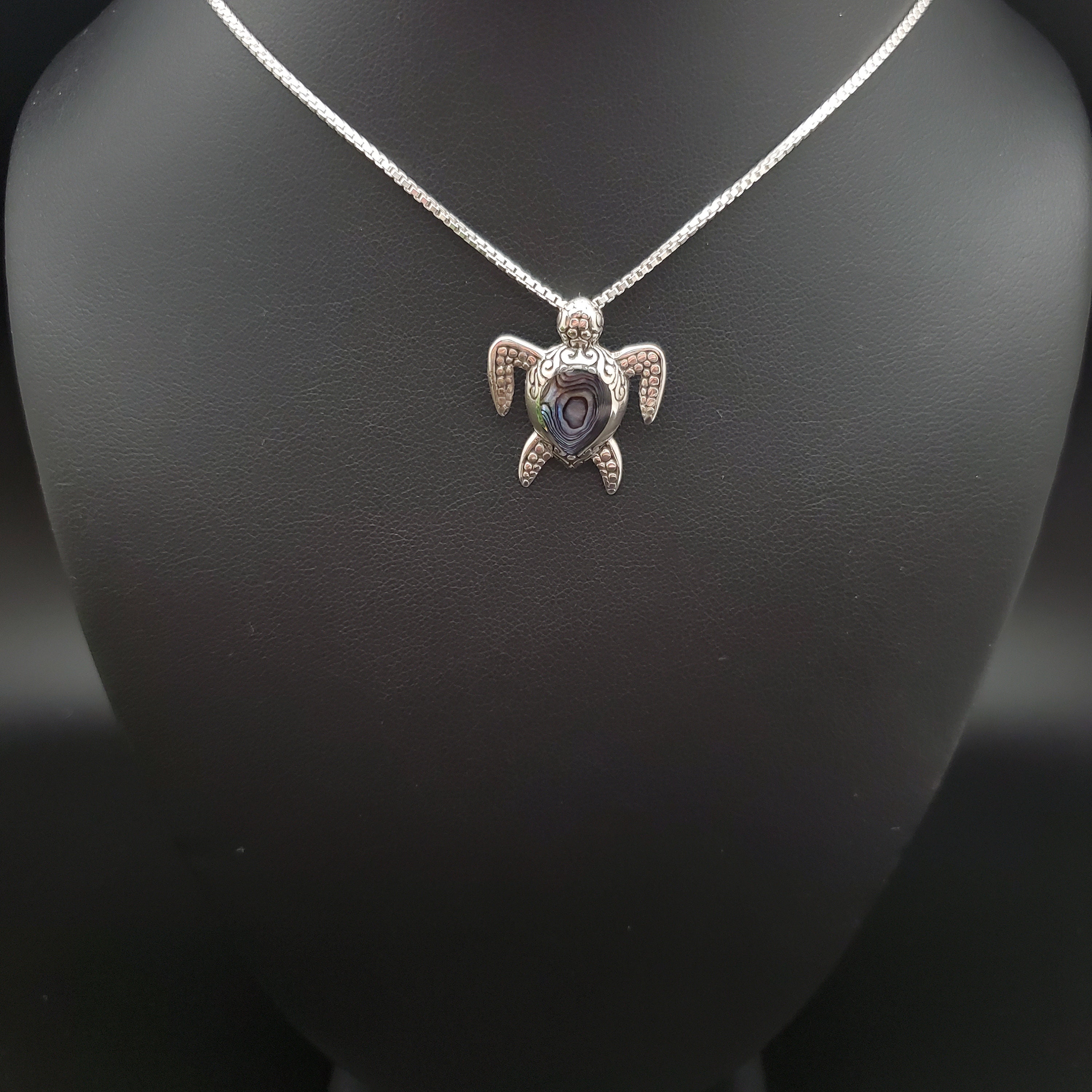 ATS-AYU023 Lovely Sea Turtle Paua Shell Necklace Pendant Option With ...