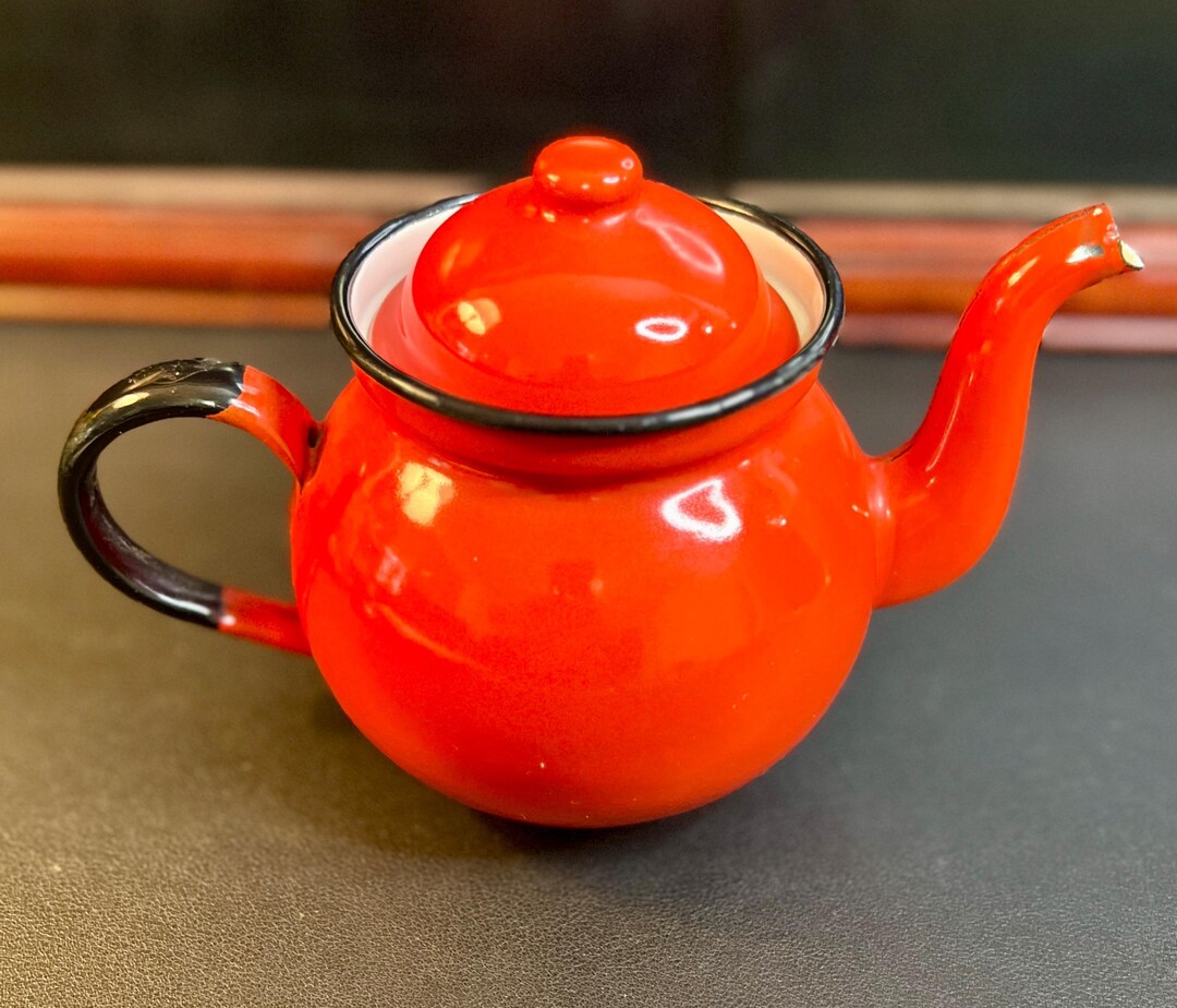 Vintage Small 5”H Red Enamelware Teapot Made in Poland - Etsy
