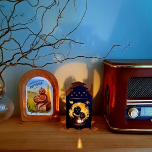 Over the Garden Wall Lantern #2 - Silhouettes - Shadow Play ...