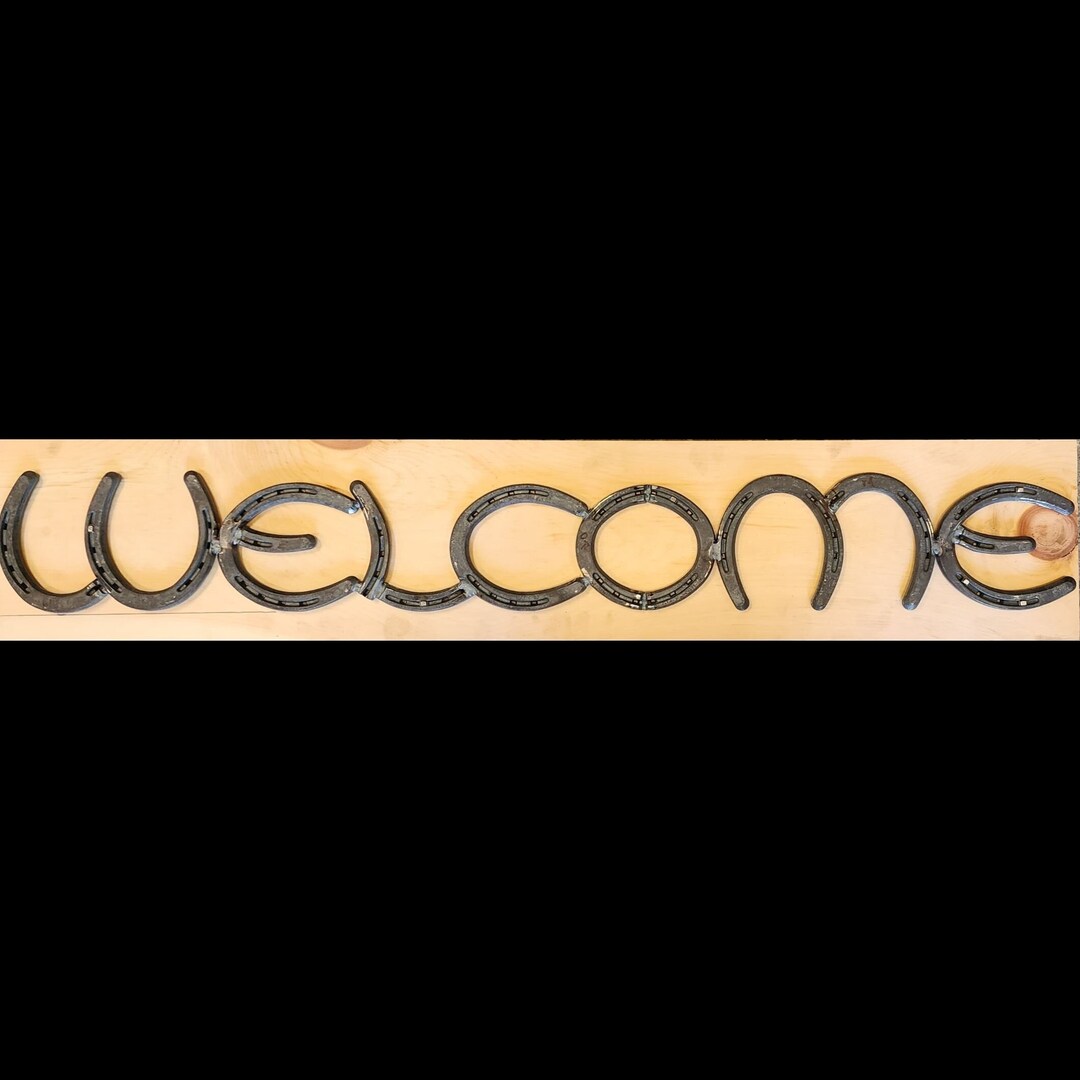 Custom Horseshoe Welcome Sign - Etsy